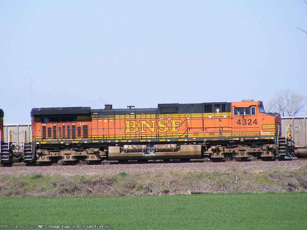 BNSF 4324